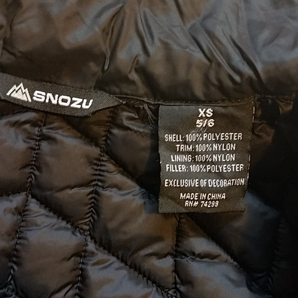 Snozu | Jackets & Coats | Snozu Boy Black Puffer Jacket Size Xs 56 ...